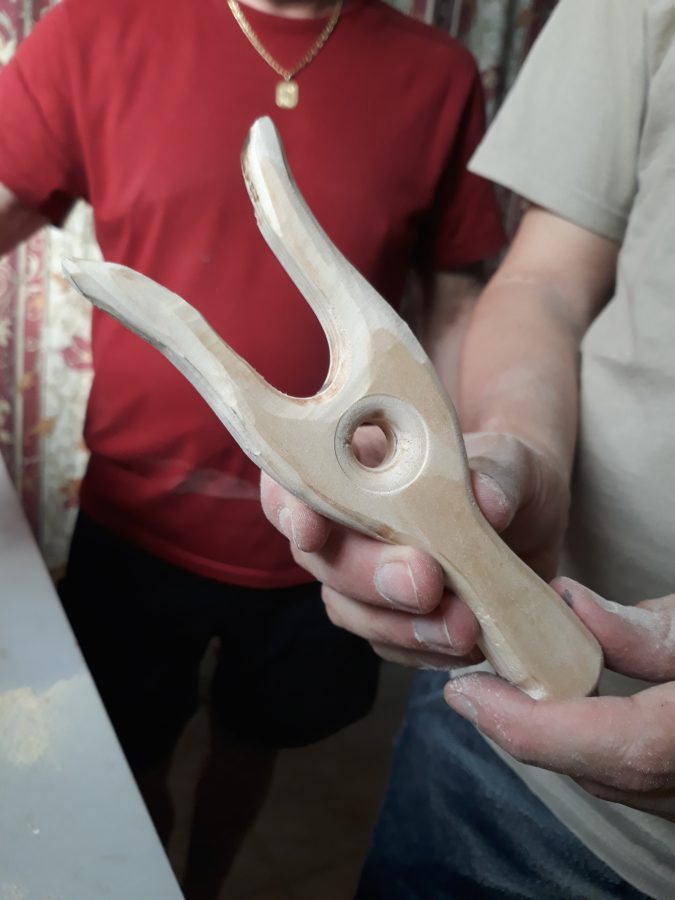 How we make a lucet from design to wood + free pattern | #LRCrafts