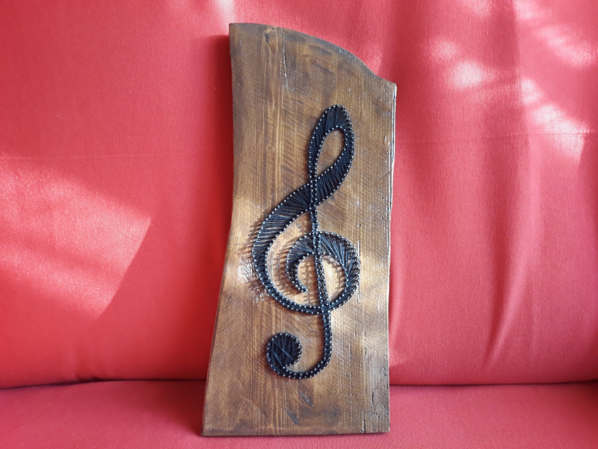 String art treble clef | #LRCrafts