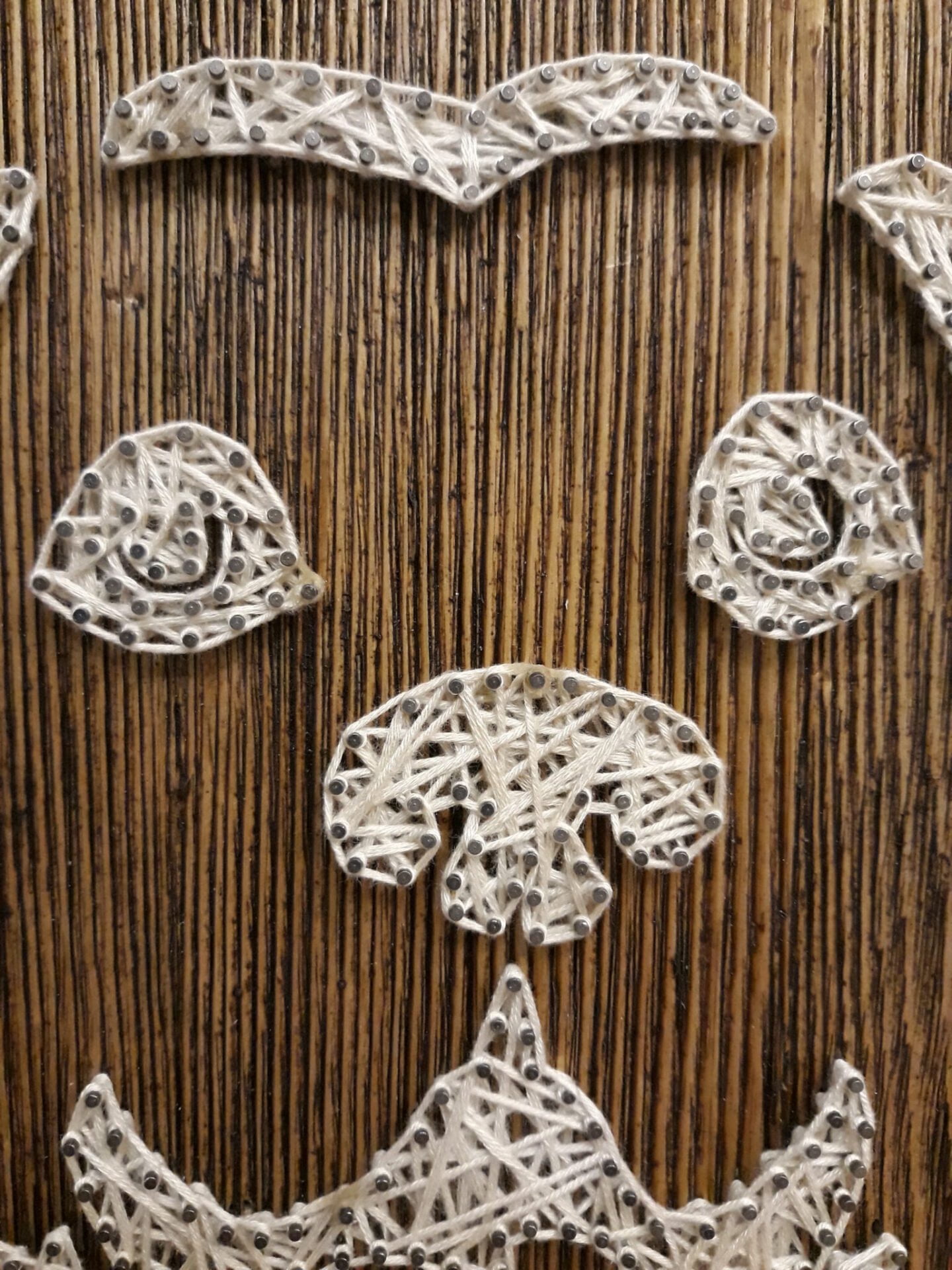 Rocco the Labrador string art portrait | #LRCrafts