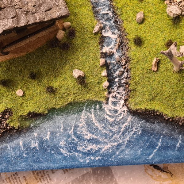 Turning a dead tree into a sculpture with epoxy resin | #LRCrafts