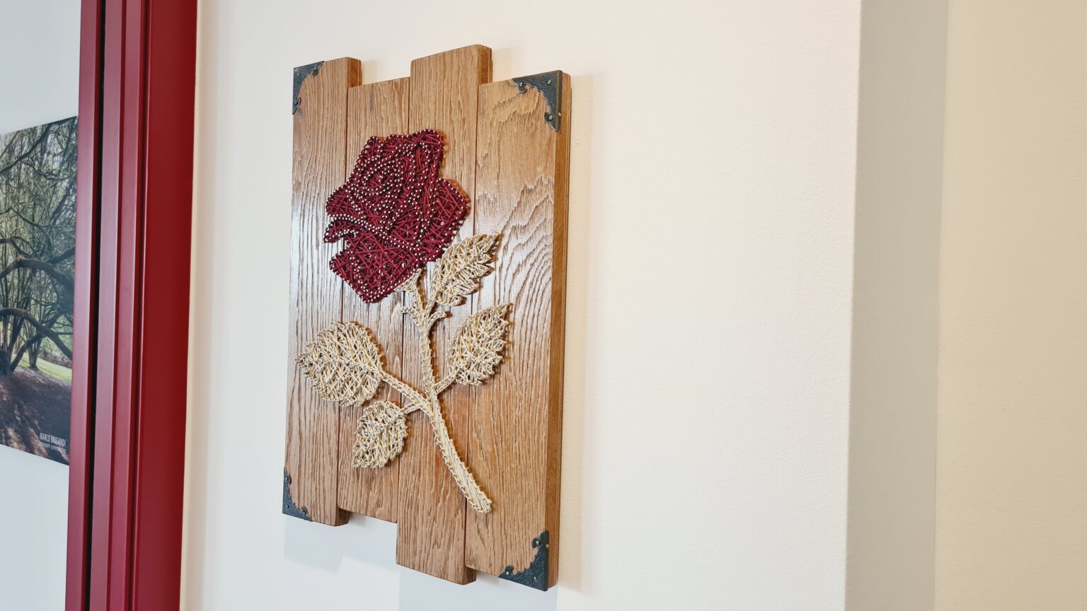 Red rose string art | #LRCrafts