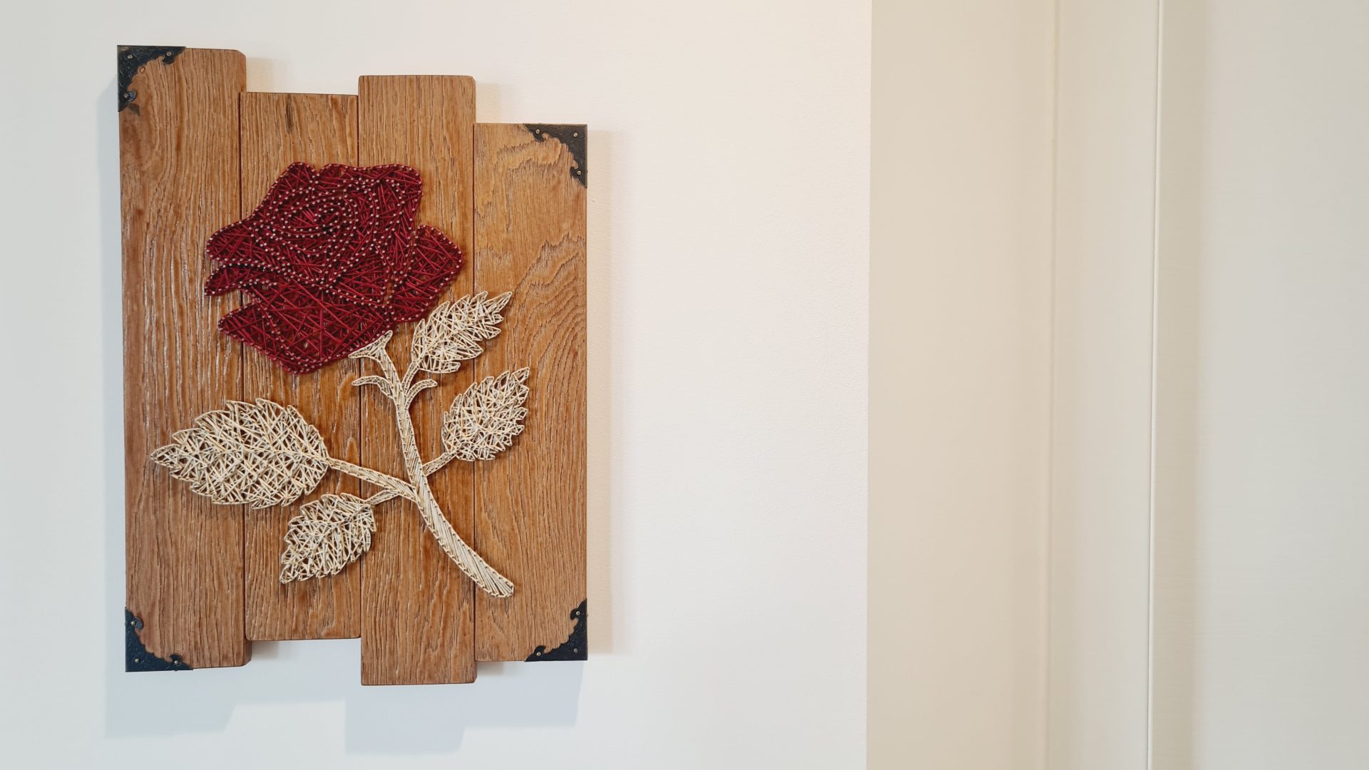 Red rose string art | #LRCrafts
