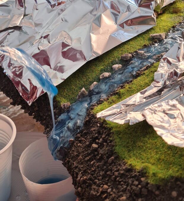 Mountain diorama with real rocks and epoxy resin: dedicated to Celtica ...