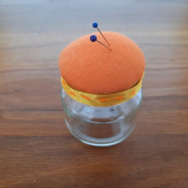 How I sewed a Medieval hood to complete my Medieval outfit | #LRCrafts