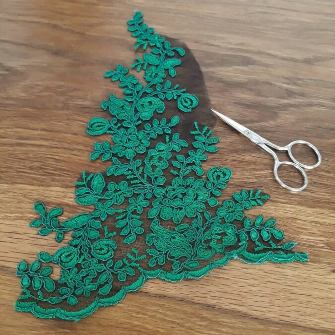 How I made my own Irish dance Solo dress (on a budget) | #LRCrafts