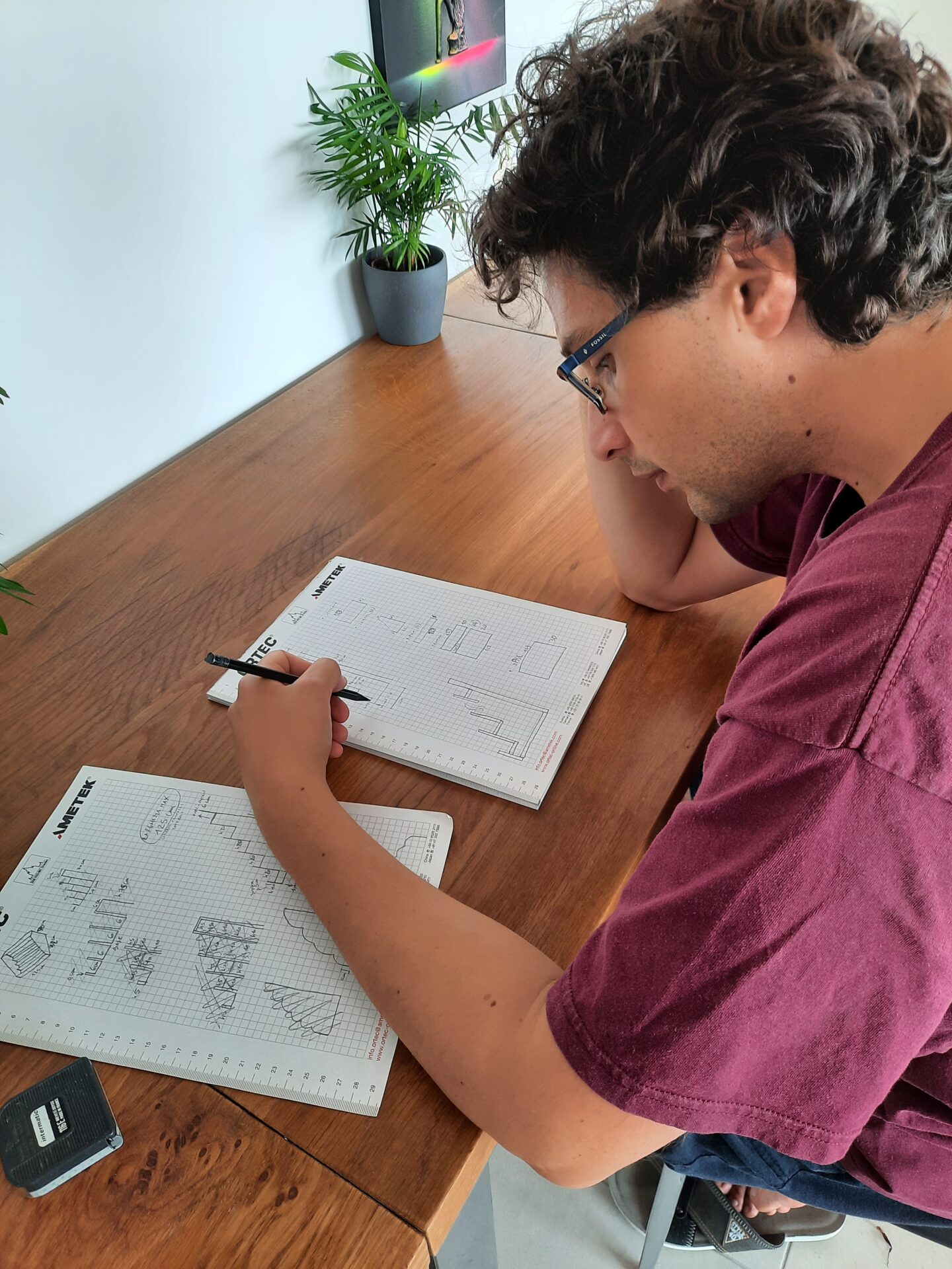 How to make a Montessori bookshelf (free PDF plans + calculator) | # ...