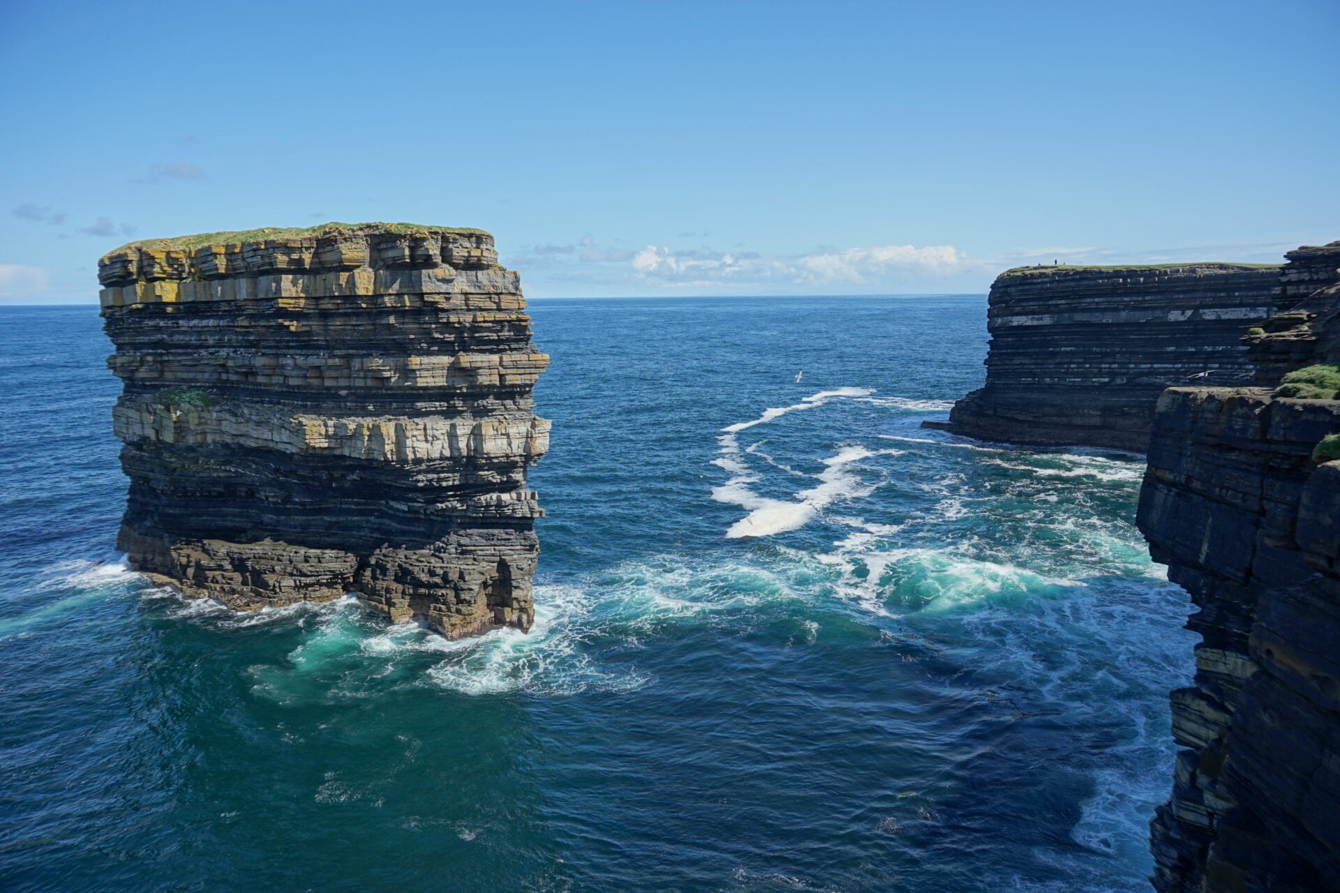 The Triona Donegal Tweed Visitors Centre in Ireland | #LRCrafts