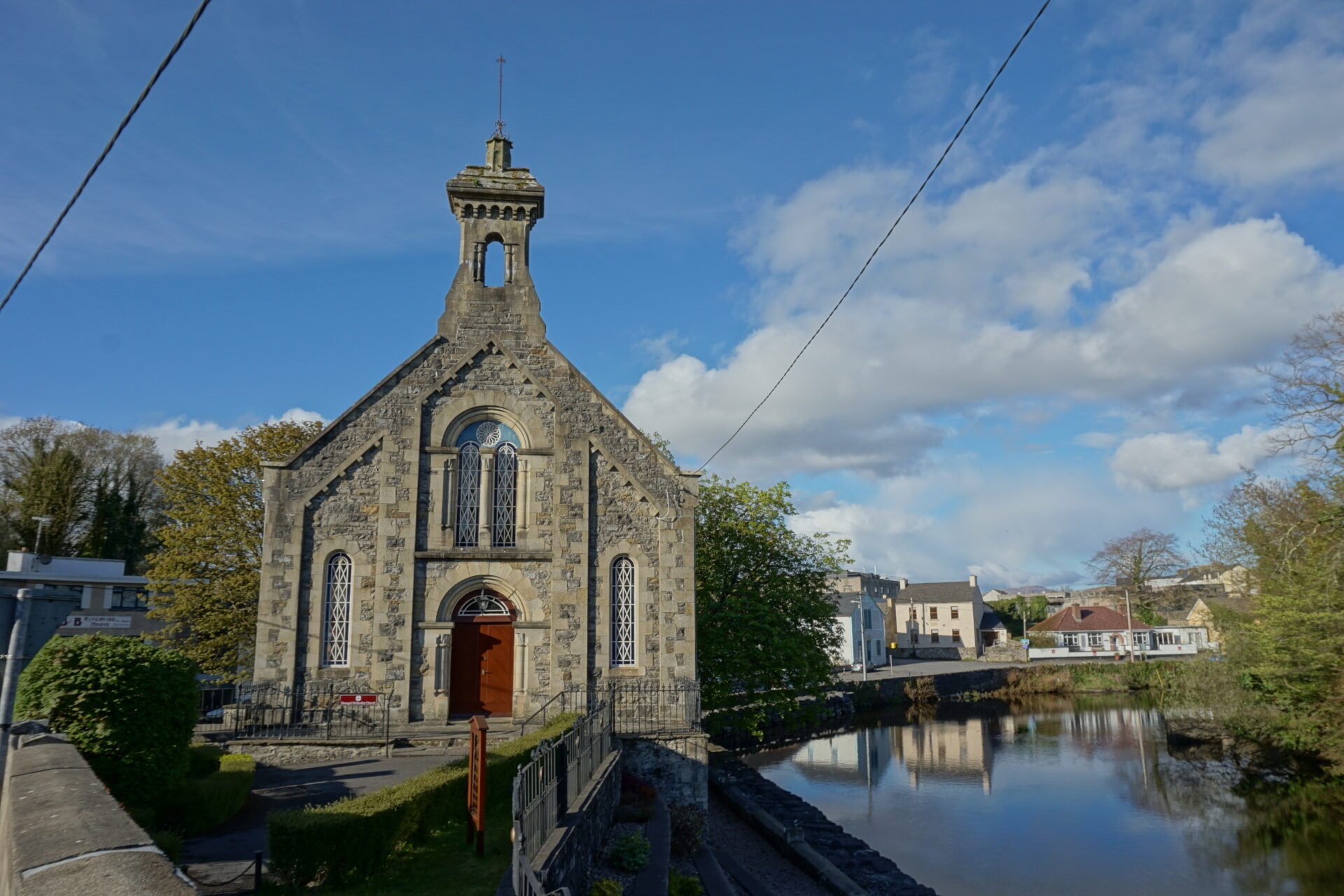 The Triona Donegal Tweed Visitors Centre in Ireland | #LRCrafts