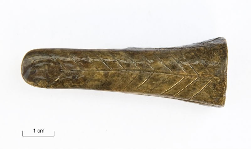 Brief history of the lucet braiding tool | #LRCrafts