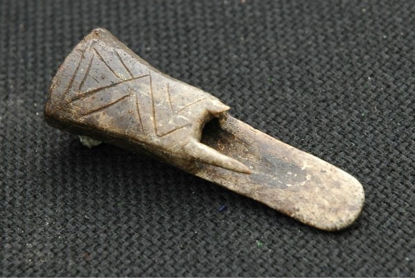 Brief history of the lucet braiding tool | #LRCrafts