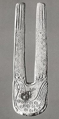 Brief history of the lucet tool for cordmaking | #LRCrafts