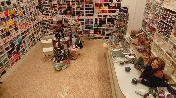 Mirko Filati , embroidery shop in Italy | #LRCrafts