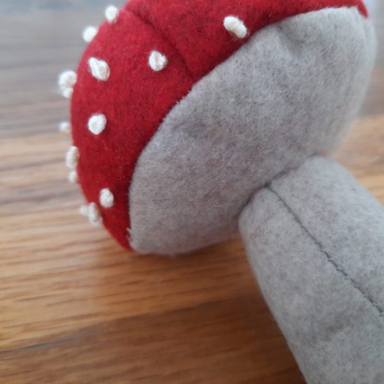 Autumn crafts: how to sew a mushroom easily and quickly | #LRCrafts