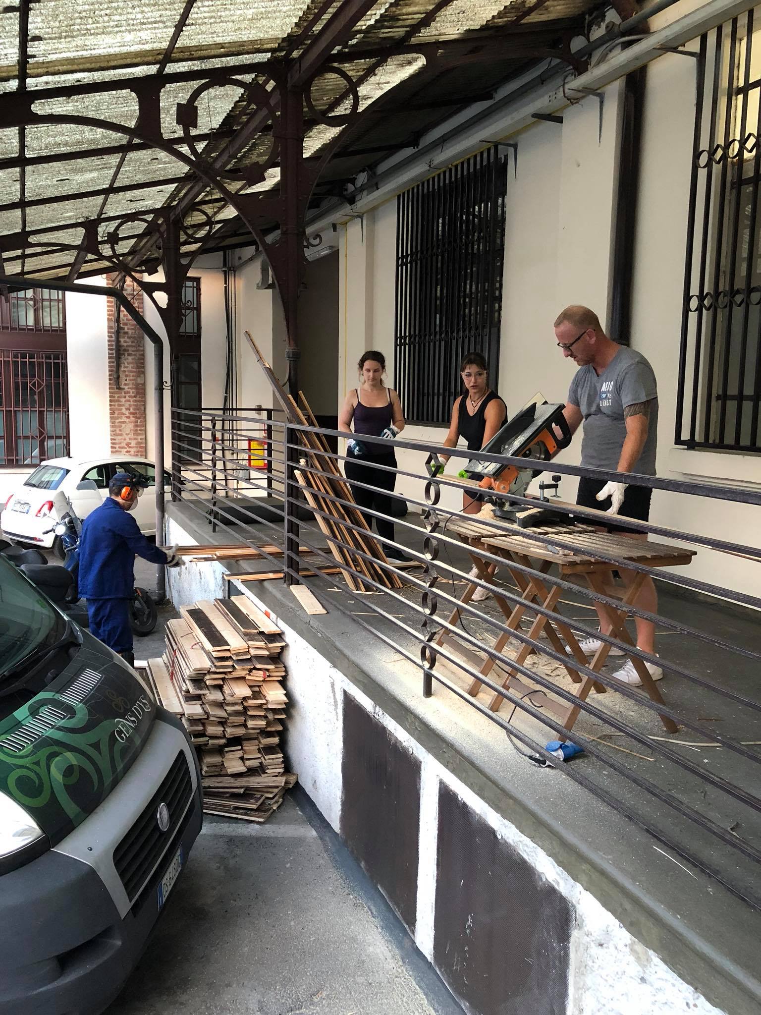 An Irish dance string art project | #LRCrafts