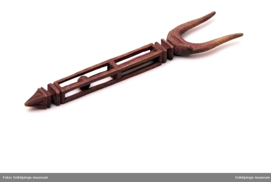 Brief history of the lucet braiding tool | #LRCrafts