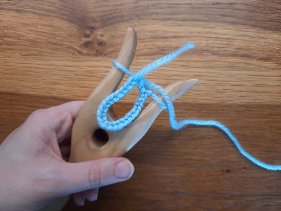 Lucet tips: how to make a loop | #LRCrafts