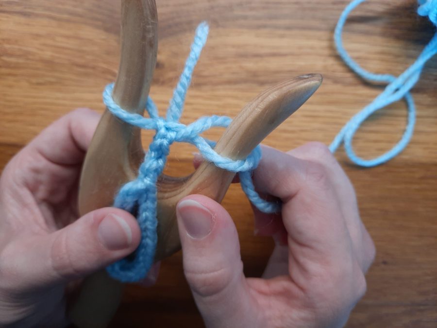 Lucet tips: how to make a loop | #LRCrafts