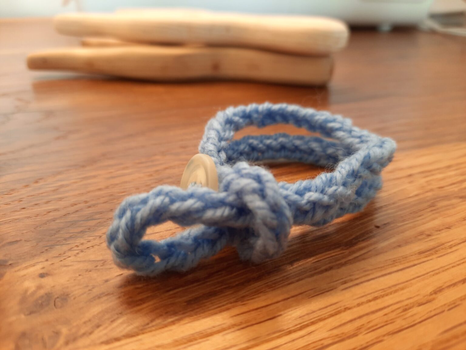 Bracelets you can make with the lucet, easy tutorial | #LRCrafts